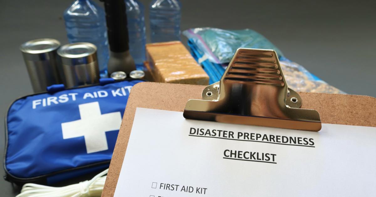 Preparing an Emergency Kit | SettleIn US